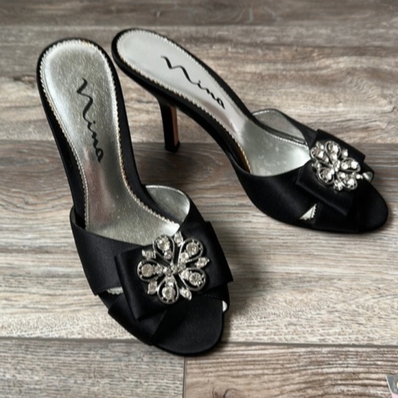 Nina | Shoes | Nina Heels Dress Black Jeweled Size 75 Formal Toeless ...